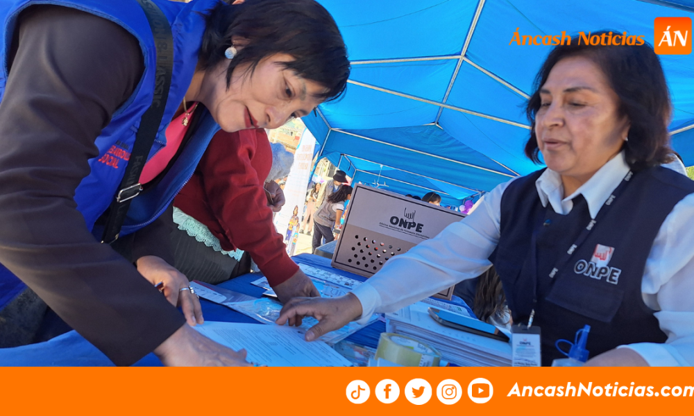 ODPE Huaraz entrega credenciales a más de 5 mil miembros de mesa ...